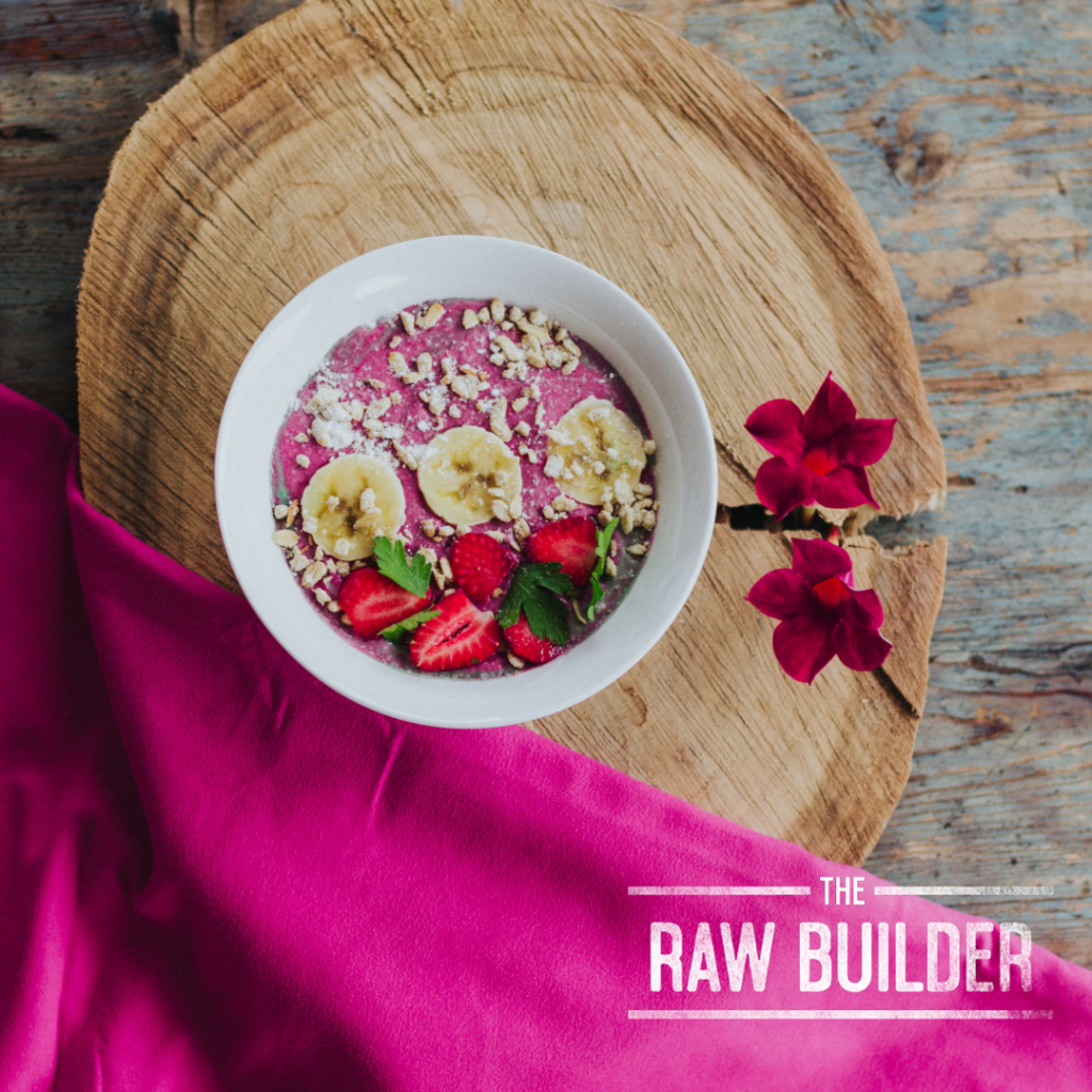 BANANA AND RASPBERRY - The Raw Builder